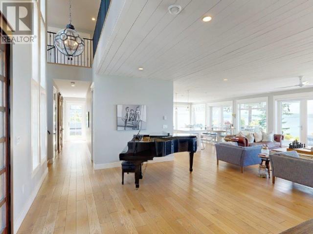3569 MARINE AVE, Powell River, British Columbia V8A2H5 For Sale ...