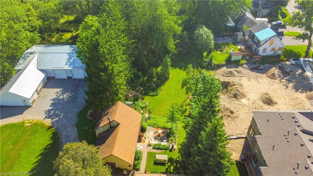 392 Erie Avenue, Brantford, Ontario N3S2J1 Sold History | HouseSigma