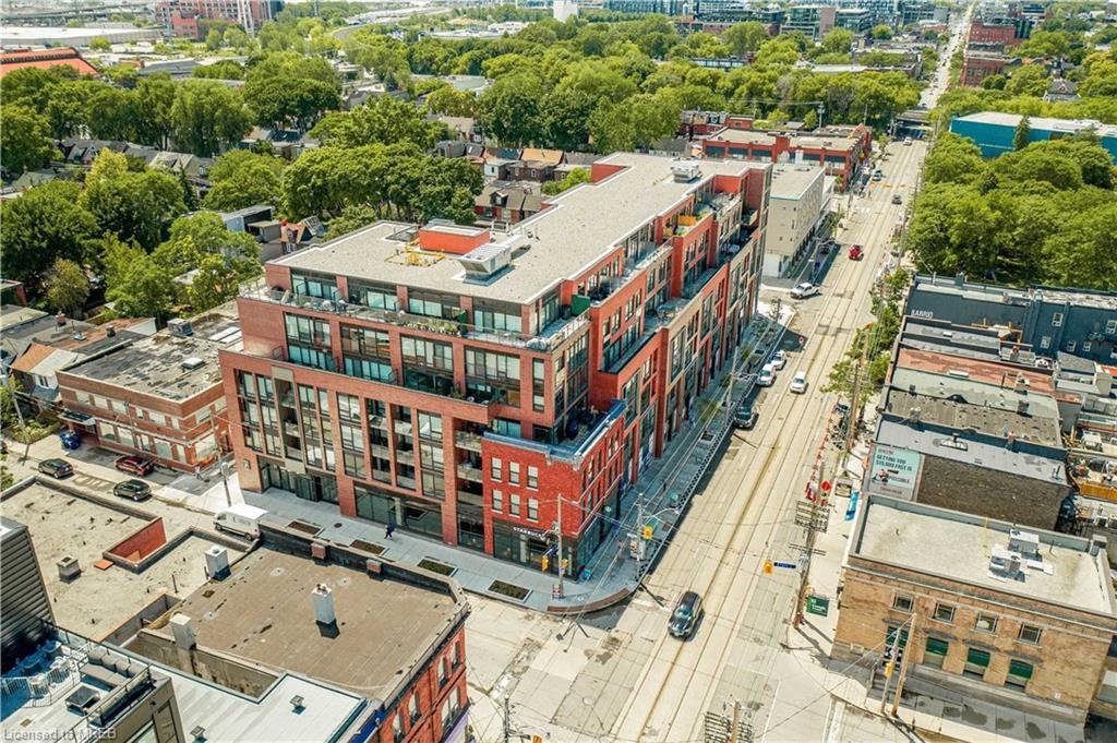 225 - 246 Logan Avenue, Toronto, Ontario M4M0E9 For Sale | HouseSigma