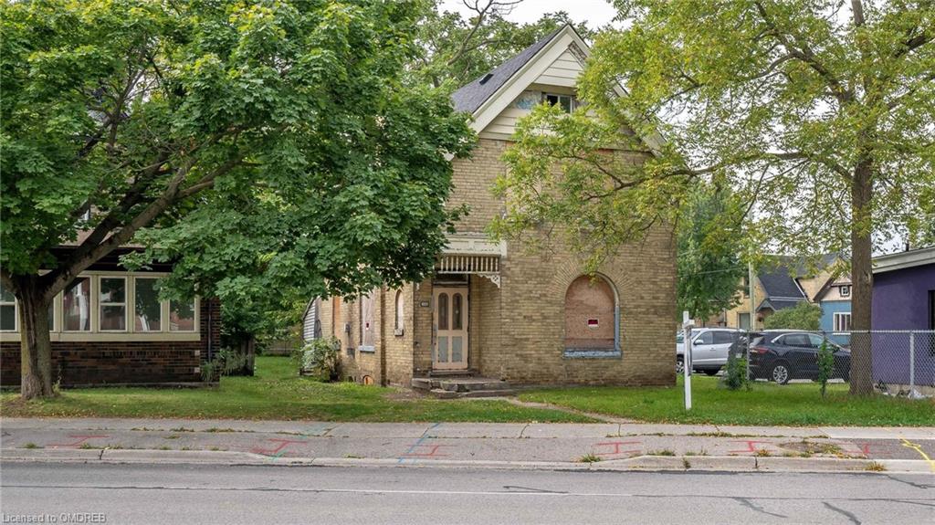 Ontario Real Estate, MLS, For Sale, Sold | HouseSigma