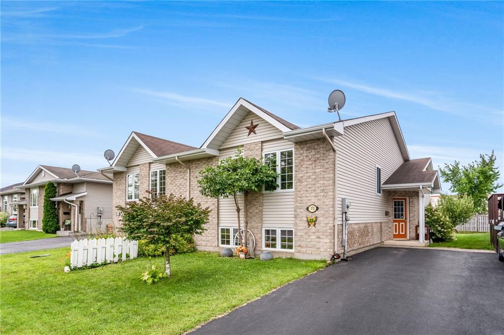 371 EMMA Avenue, Cornwall, Ontario K6J0A1 Sold History | HouseSigma